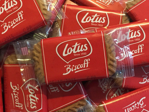 Lotus Original Caramelised Biscoff Speculoos Biscuits - individually ...