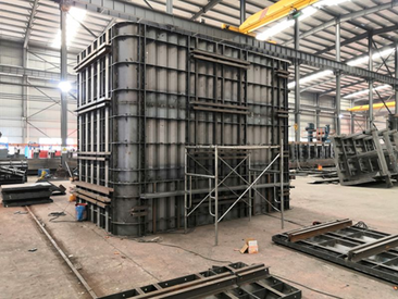 Grooved formwork and temporary portal truss, Hong Kong | iFORM