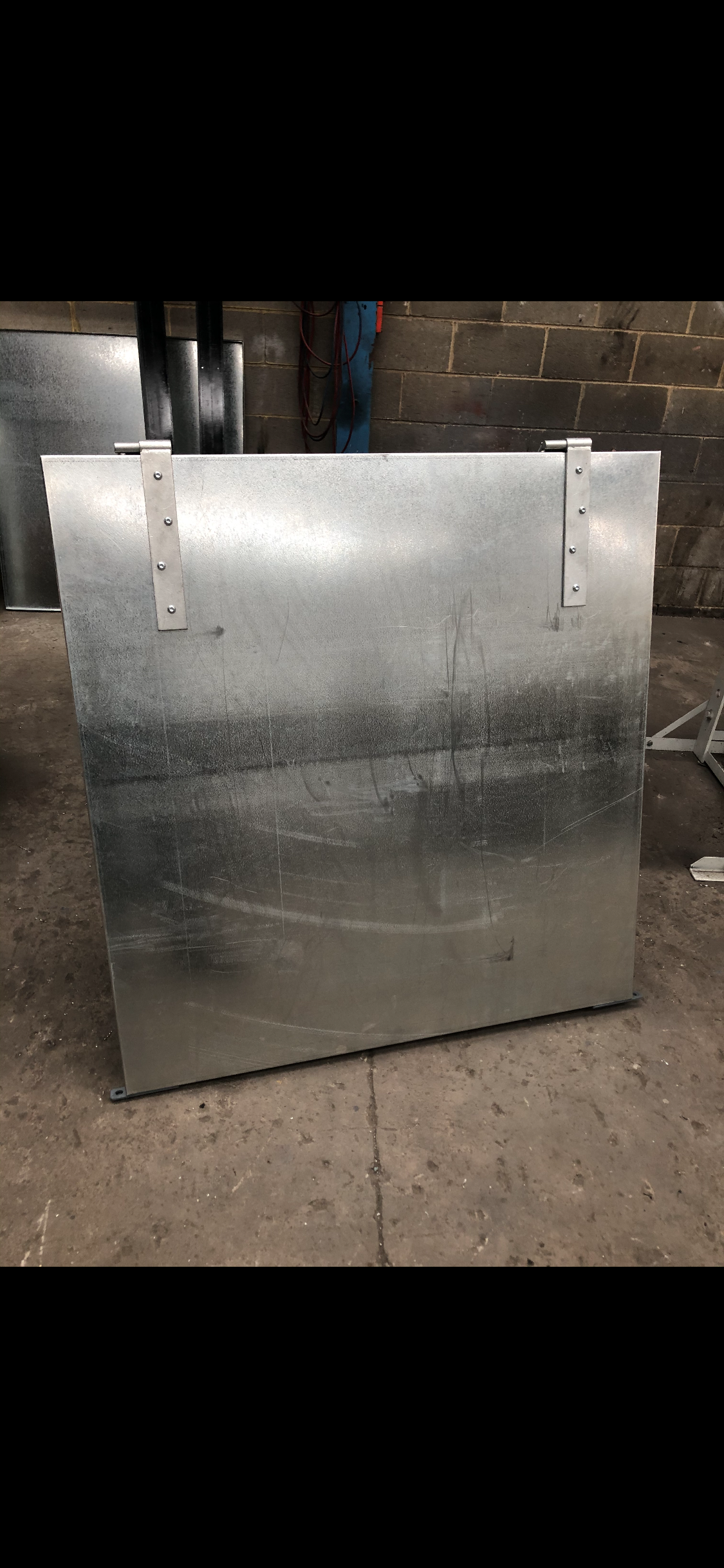 Galvanised steel drip tray | New Age Concepts