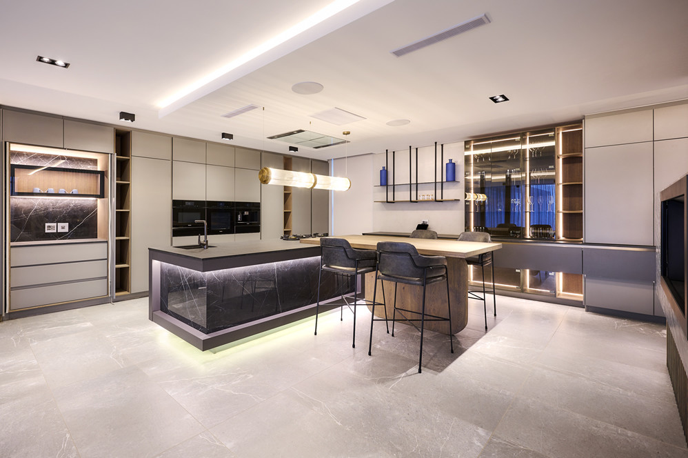 Linear Concepts | Kitchens, Bars, Cellars and Furniture