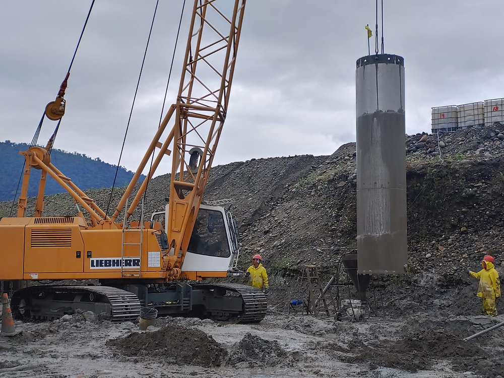 Avanza la construcción de la pantalla de pilotes para proteger la ...