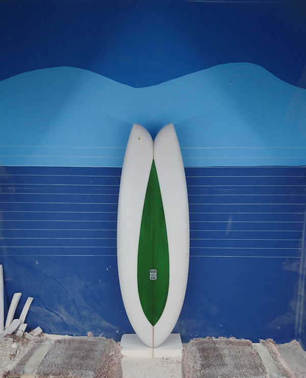 Ben Webb Surfboards | Loafer - Twin fin