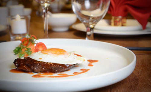 Chinese-Style Beef Steak (中式牛扒) | Dragon Phoenix