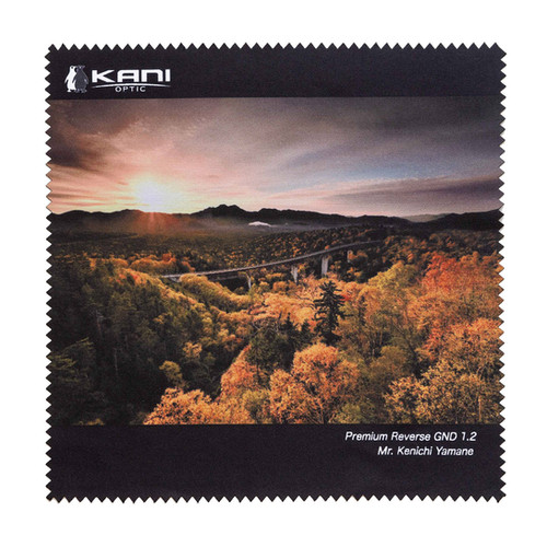 Lens Cloth -Photo by Mr. Kenichi Yamane | ロカ・デザイン -KANI正規代理店-