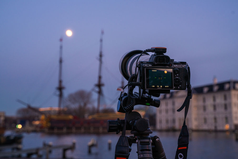 What is a geared head and why is it useful?