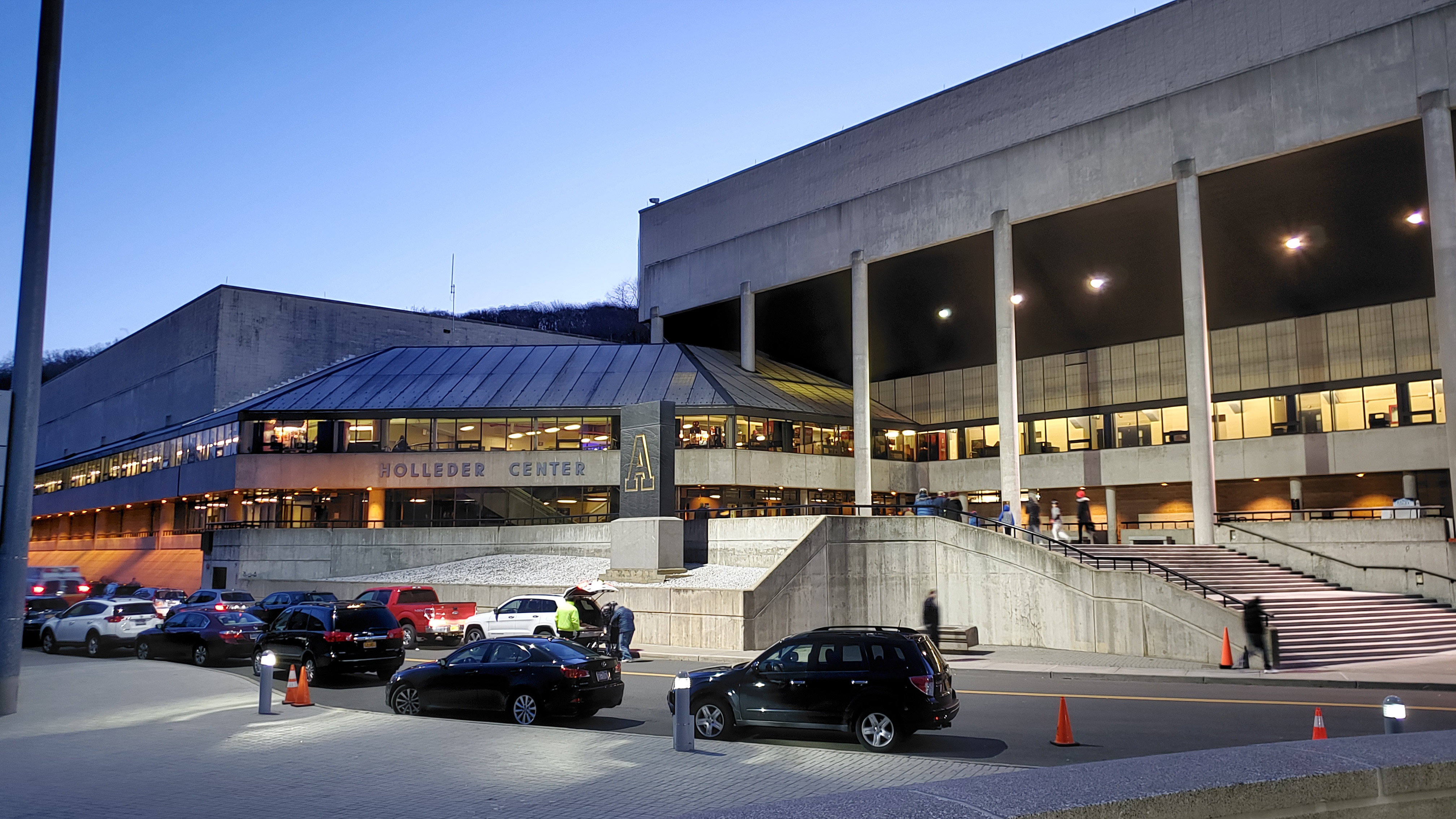 Holleder Center - Tate Rink
