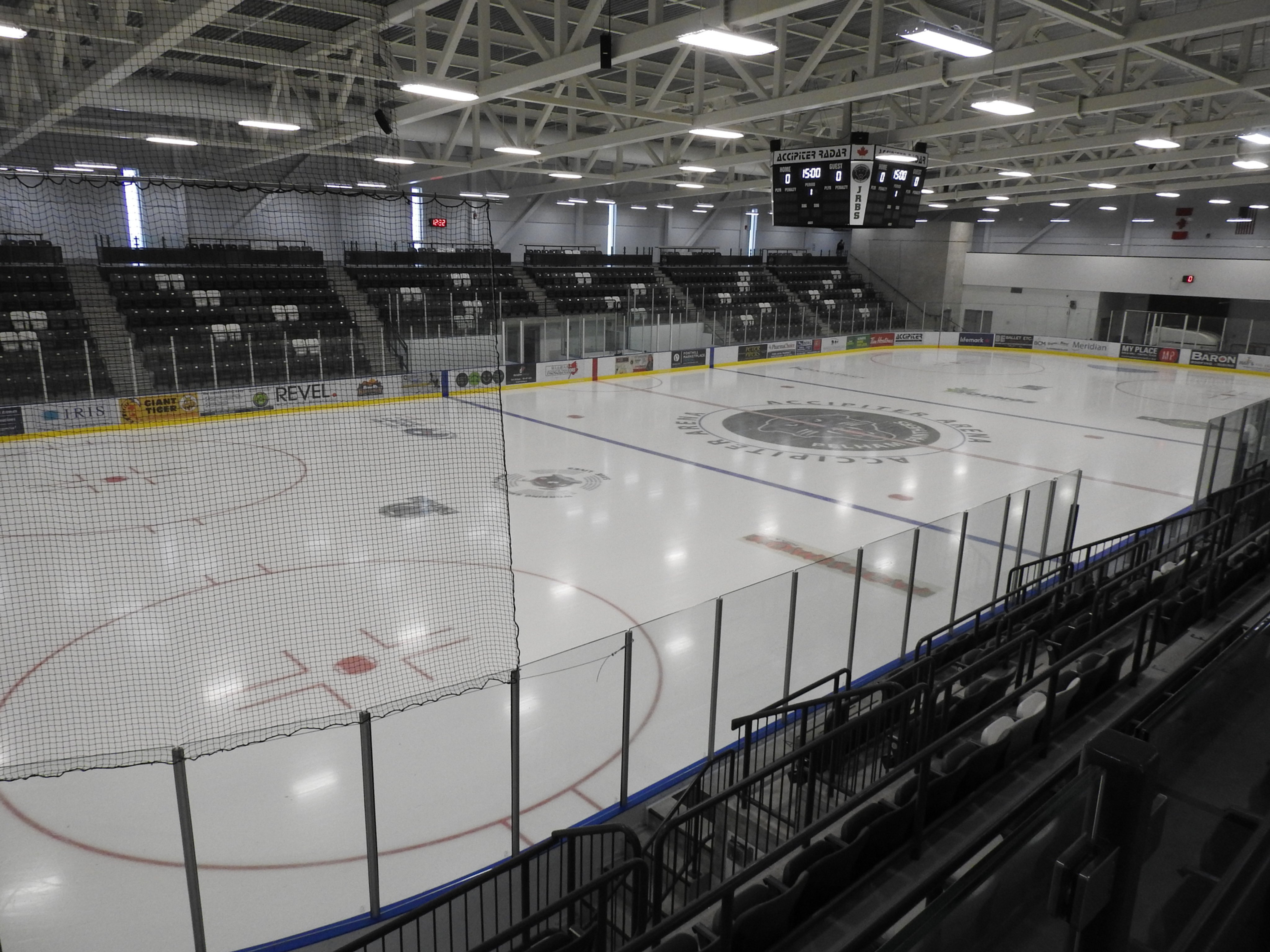 Accipiter Arena