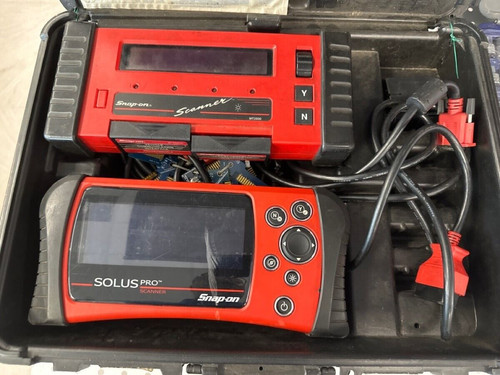 SNAP-ON Solus Pro EESC316 Diagnostic Scanner (PD1090613) | Pawn Depot, LLC