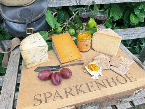 Gamekeepers Box | Leicester Cheese