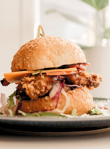 Supreme Karaage Burger | Oishii2025