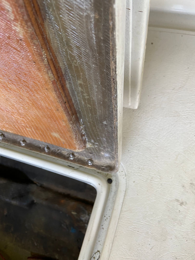 Rubber Hatch Seals | CC Commander Club