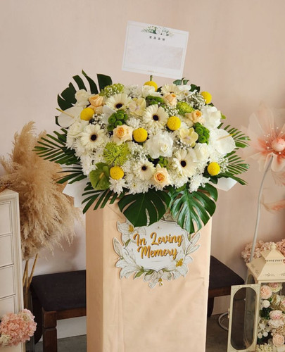 Floral Warmth Rectangular Flower Stand | XOXO Floral Studio