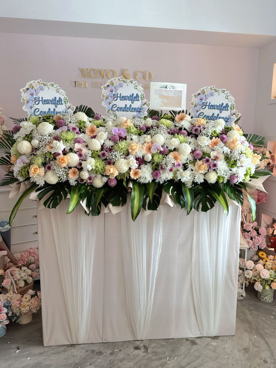 Royal Sympathy Flower Stand | XOXO Floral Studio