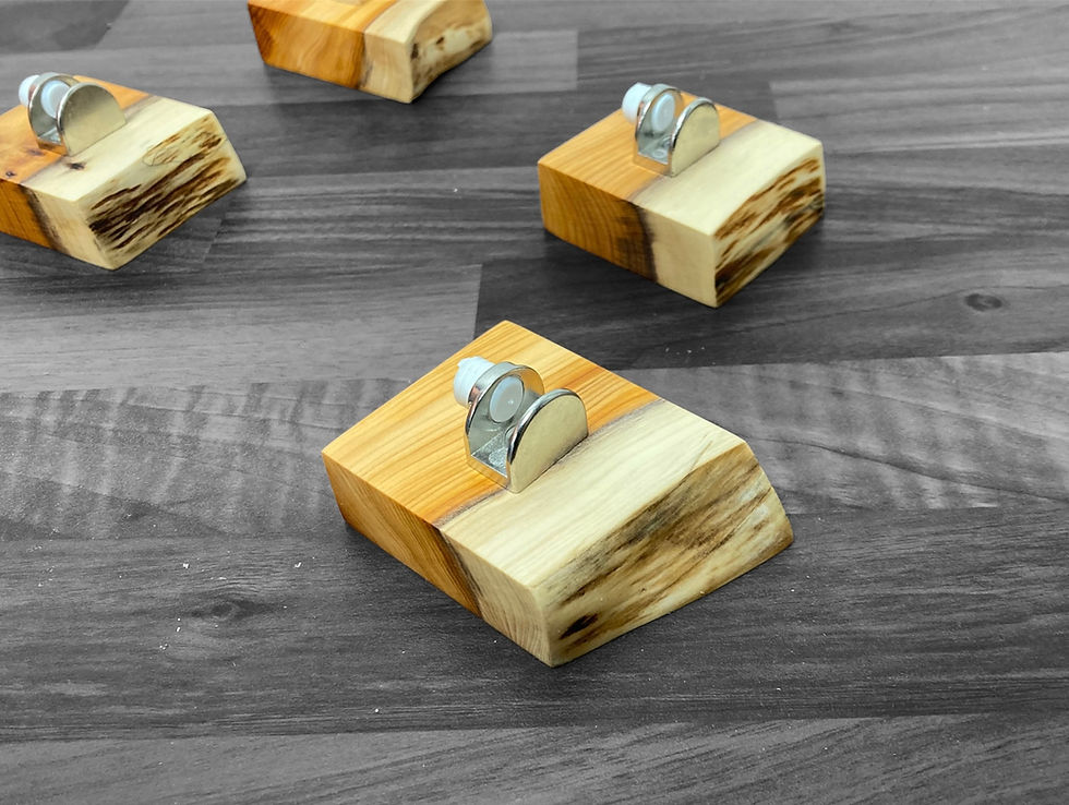 Glass Display Stands | BooStarWood