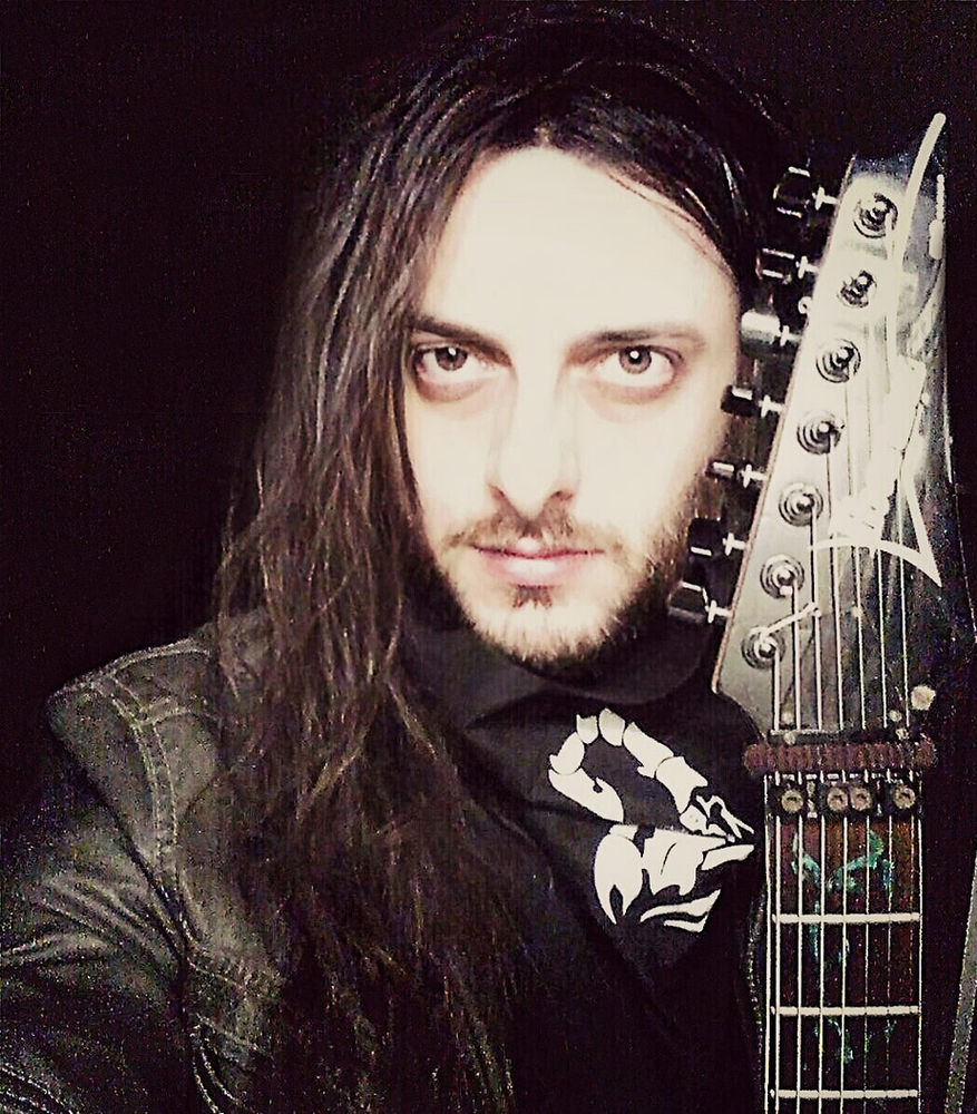 Giovanni Talks About His 7-String Guitar