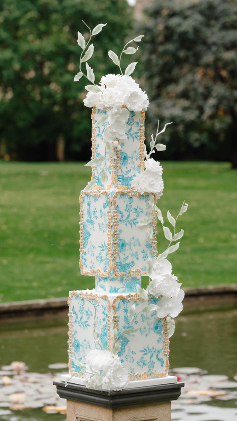 Portfolio | High End Cake Design | Cake Design By Holly Miller