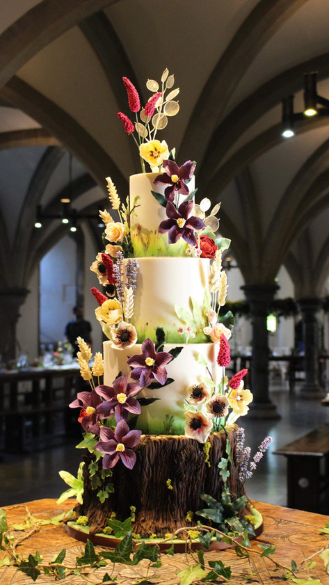 Gallery | High End Cake Design | Cake Design By Holly Miller