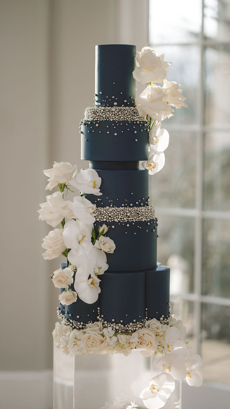 Gallery | High End Cake Design | Cake Design By Holly Miller