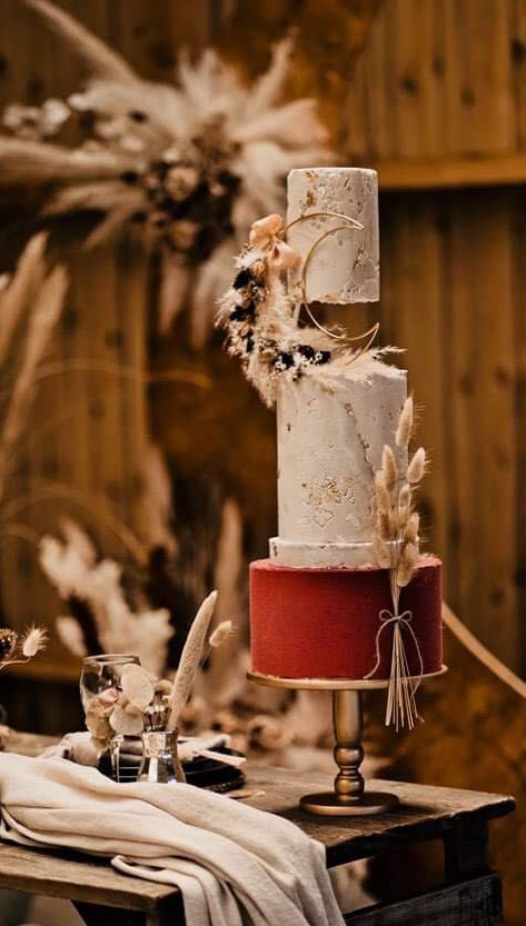 Gallery | High End Cake Design | Cake Design By Holly Miller