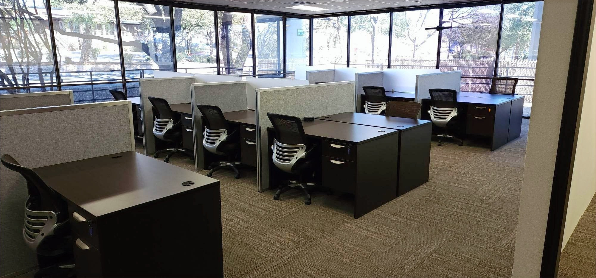 Flex Desk | Kinected