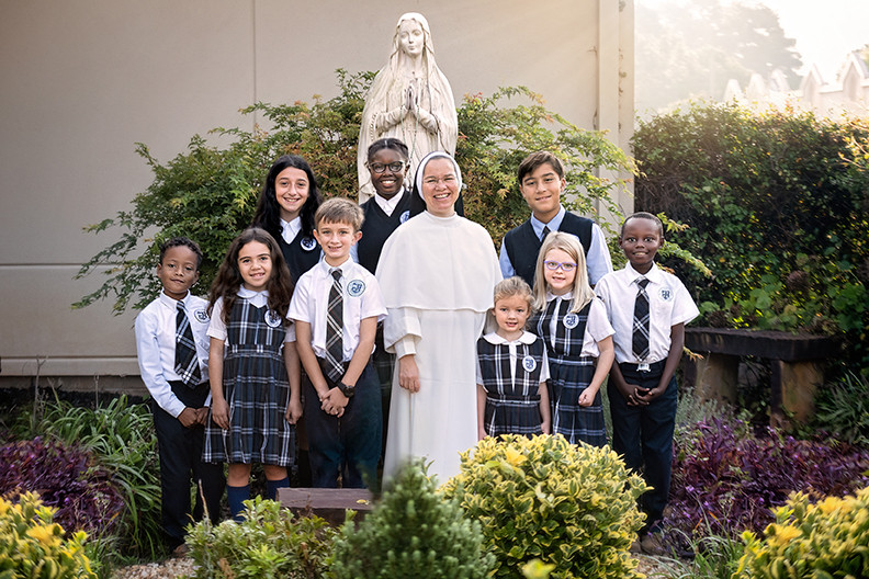 Faculty and Staff (List) | SCS