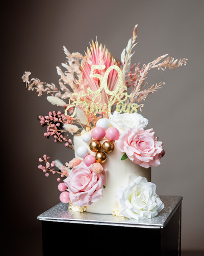 Special Occasion Cakes | Apupa Cakery