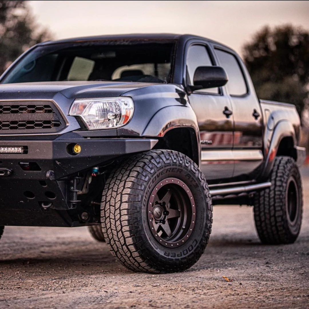 Toyota Tacoma 05-15 - 2in Bulge Off Road Fiberglass Fenders | 12° North ...
