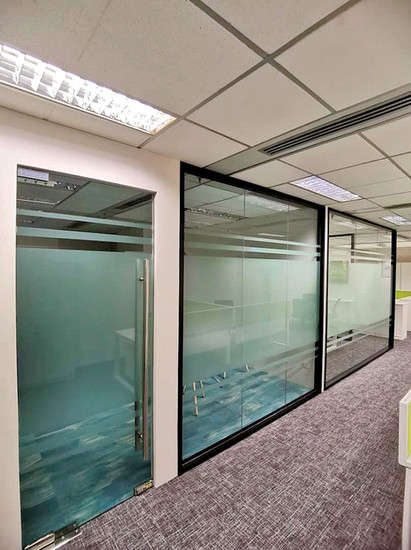 Large Format Vinyl Sticker Decal | Print & Cut | UV GARD