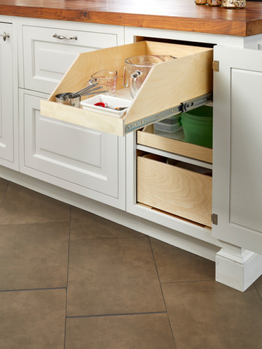 8" High Side Slide-Out with Soft Close Rails - Large | Slide-A-Shelf