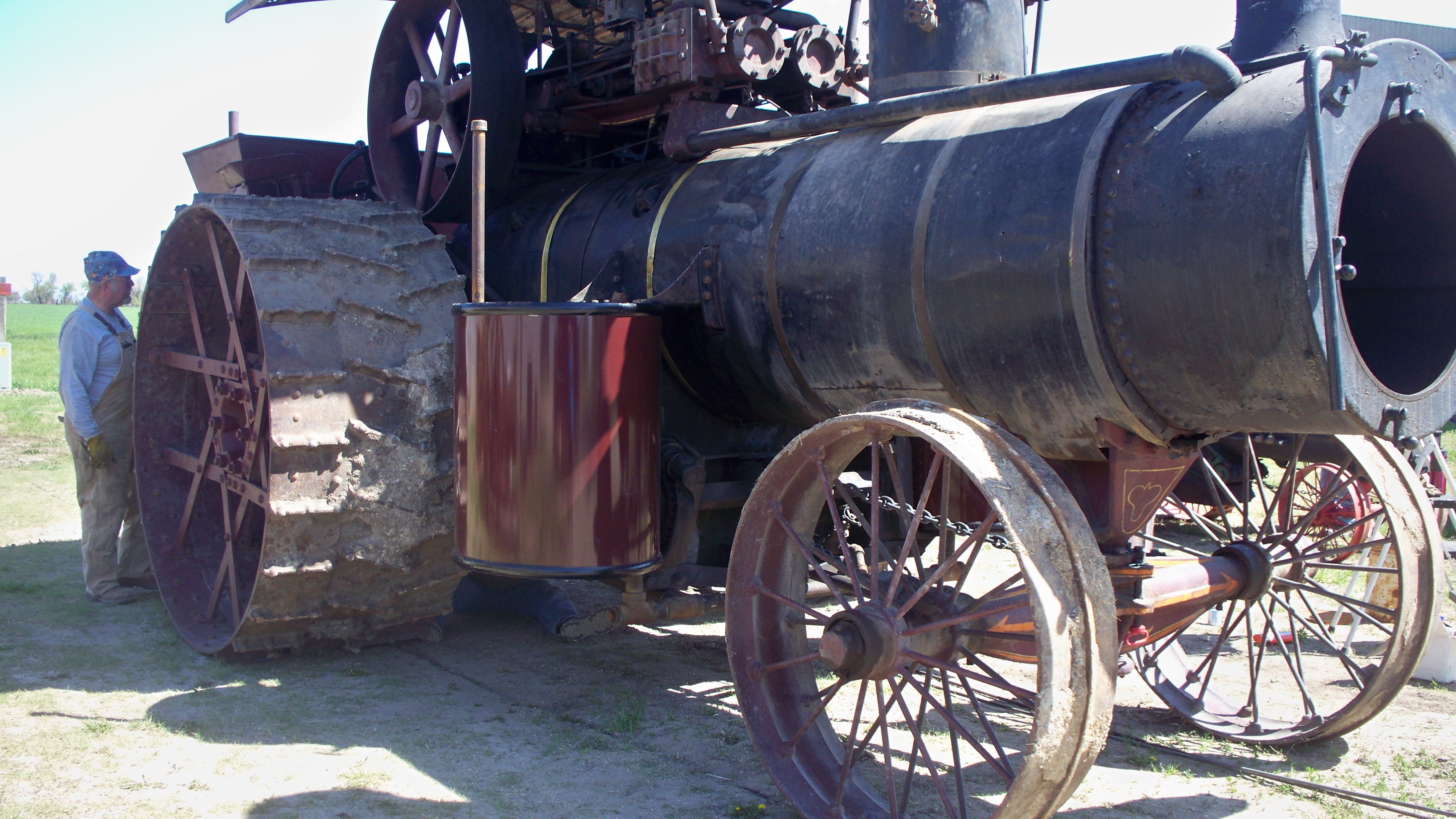 kaessa - antique steam engines