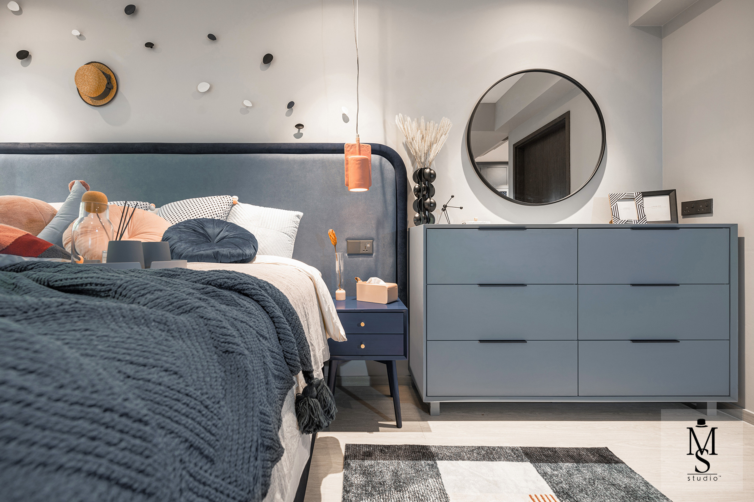 Mr Shopper Studio | Media