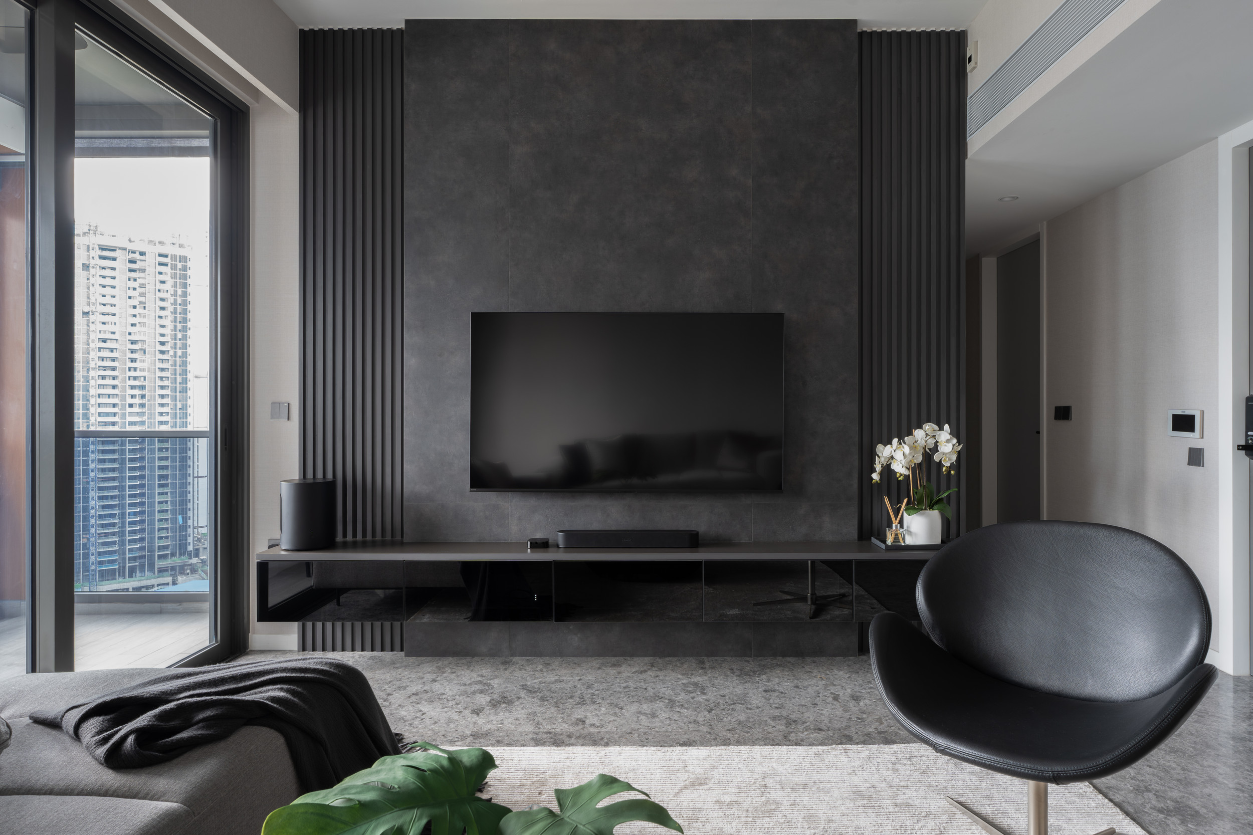 Mr Shopper Studio | Riviere II | Portfolio