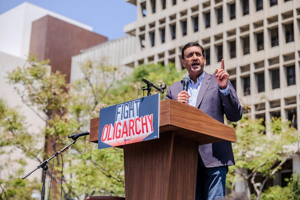 The Progressive Candidate The Democratic Party Needs—Whether They Know ...