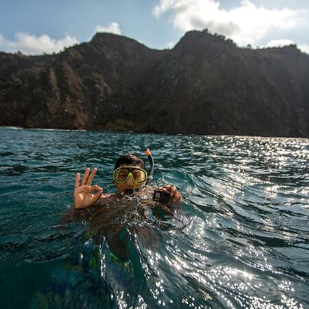 Full Day: Montañita - Isla Salango. | meetecuador