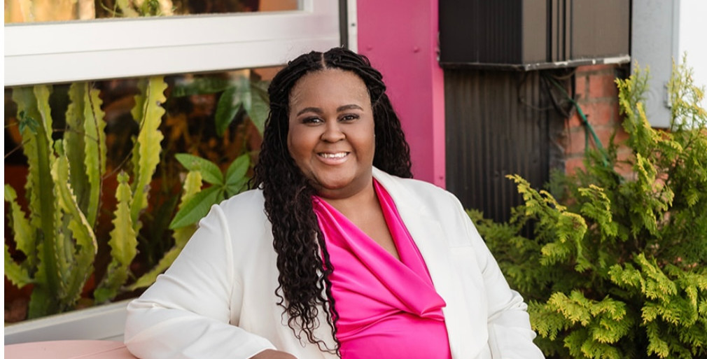 Robin Sims-Allen | The Top 100 Magazine | Profile