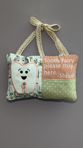 PERSONALIZED TOOTH FAIRY PILLOW | Spicy-Stitches