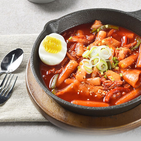 Ddeok-Bokki | bb.q chicken Eats