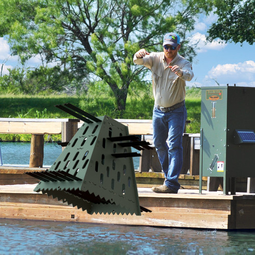 Fish Pyramid by Texas Hunter | Lake Master Pros
