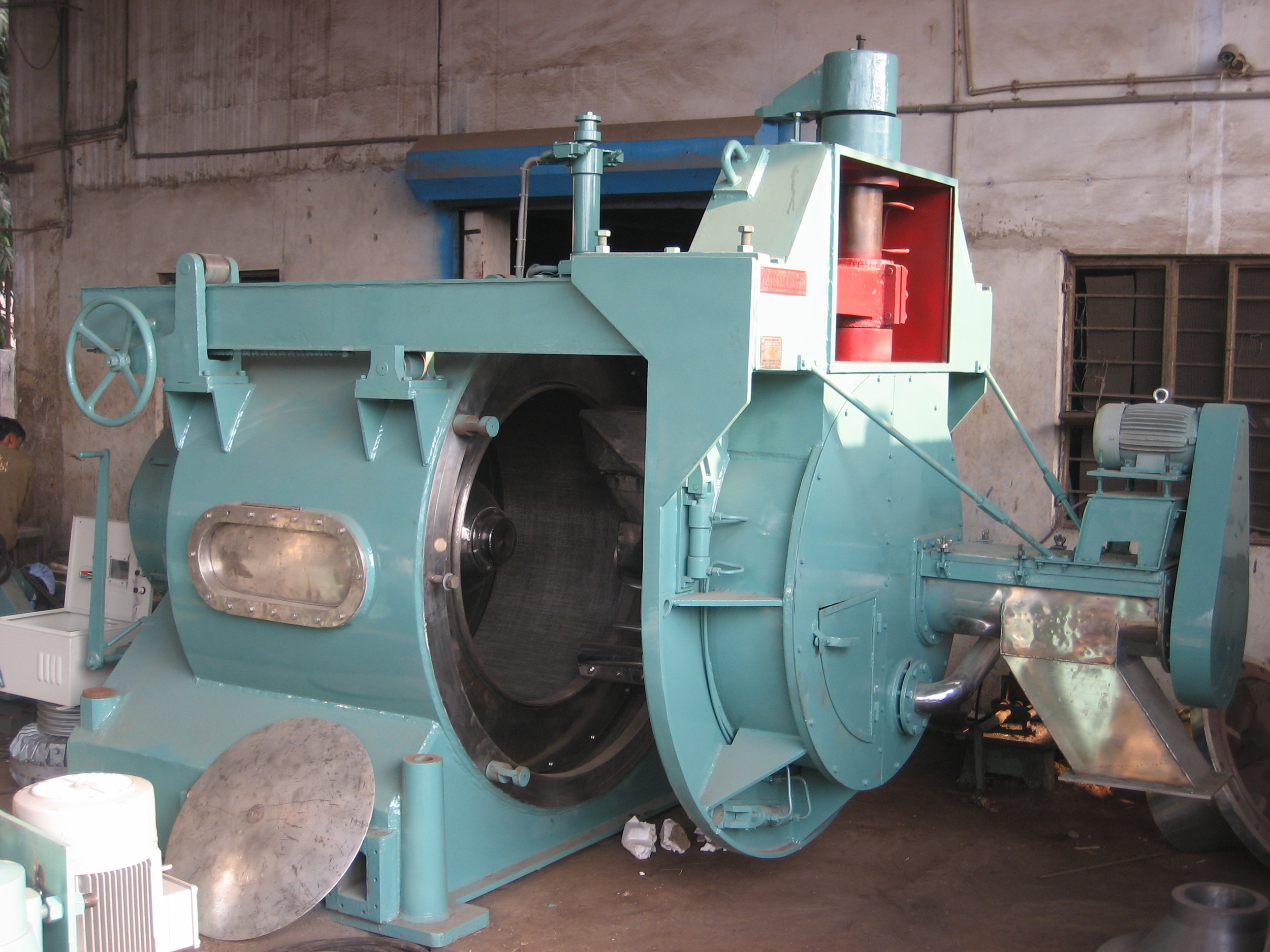 Peeler Centrifuges | WHIRLER