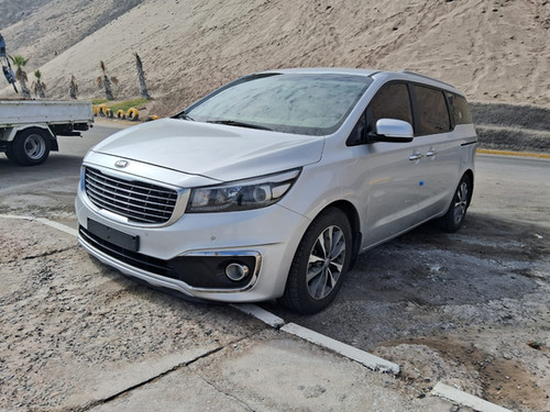 KIA CARNIVAL 2017 | Santa Maria Ltda