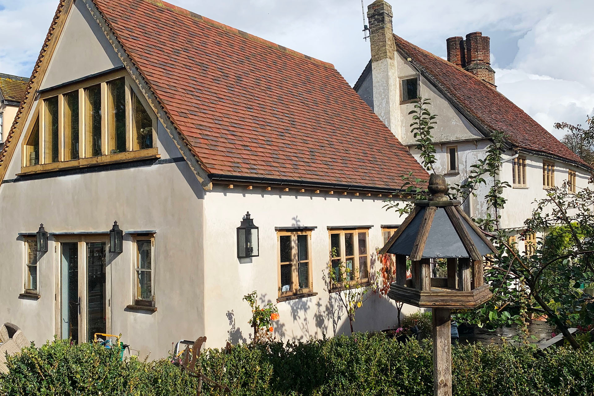Traditional 1.5 storey extension to Grade II listed home