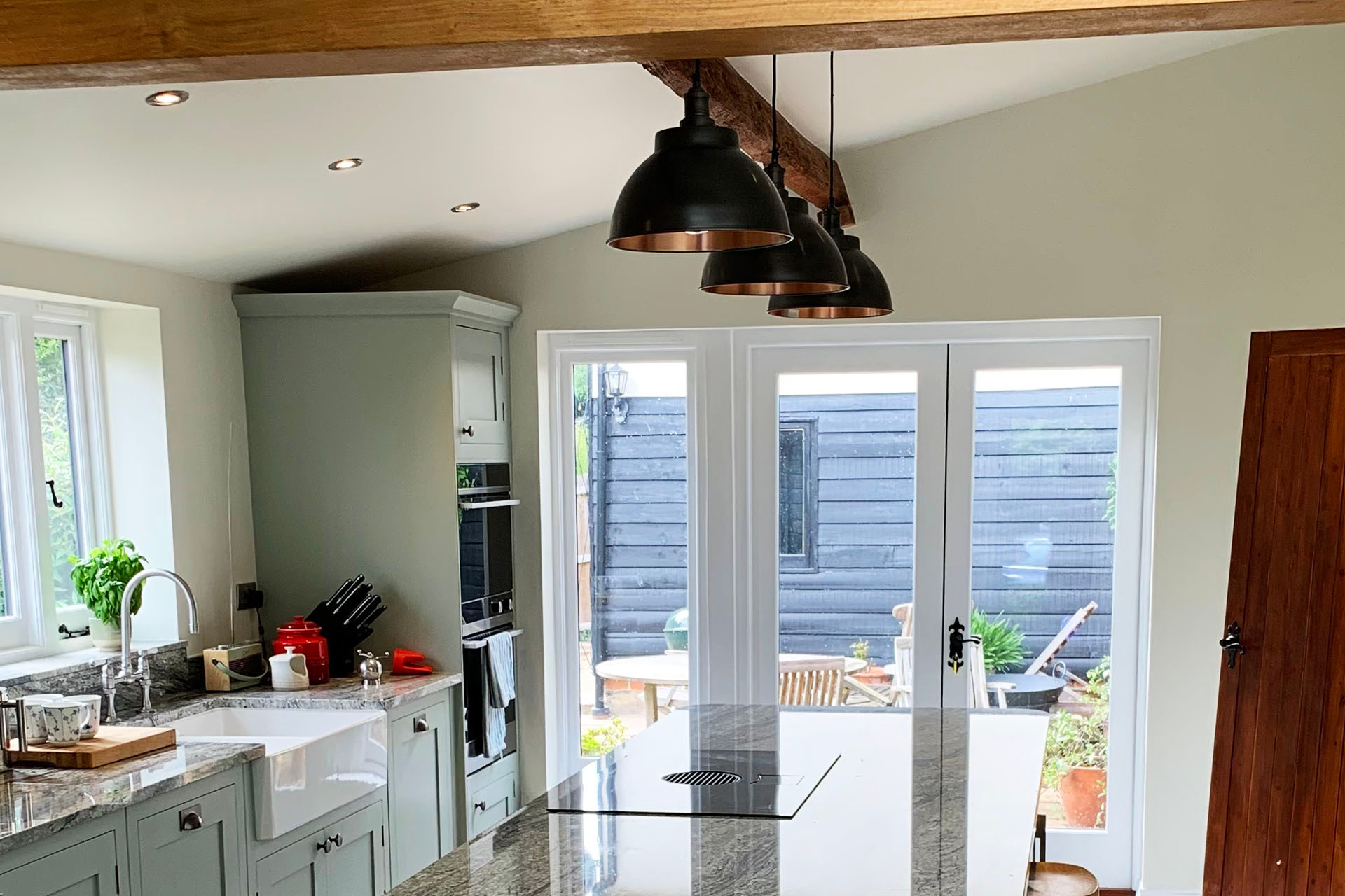 Traditional kitchen & utility extension in conservation area