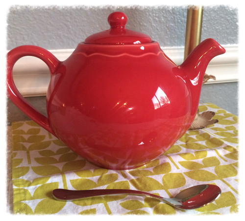 Fireside Red Teapot | trinityroseteashoppe