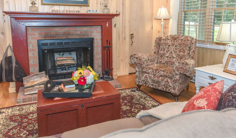 Home | Autumn Ridge Cottage