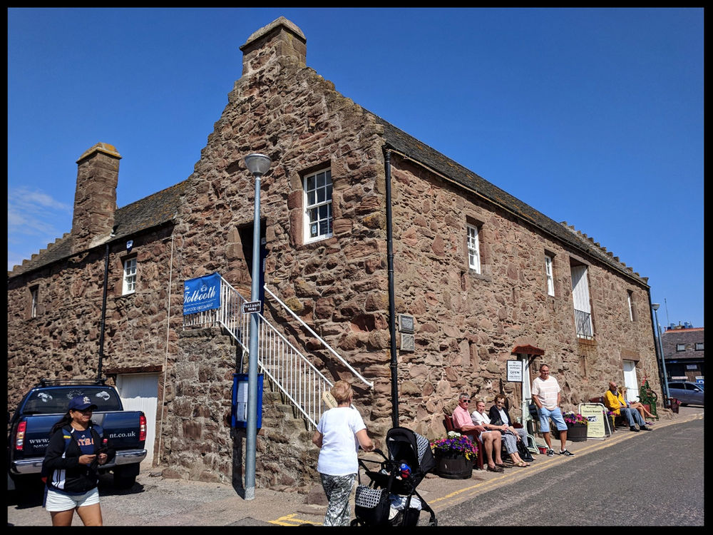 10 Things To Do And See In Stonehaven, Scotland.