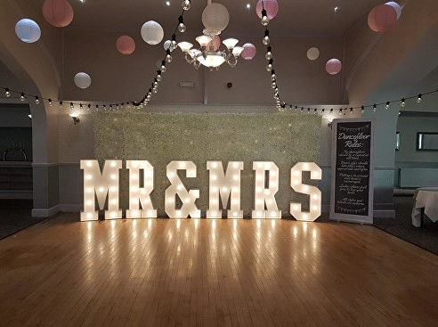 DIY Festoon Lighting