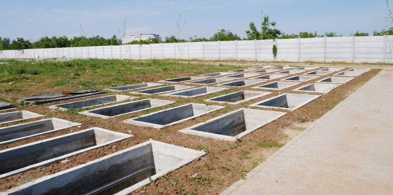 Alegerea corectă - Monumente funerare și construcții funerare