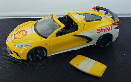 Greenlight Running on Empty Series 13 - Chevy Corvette C8 Stingray ...