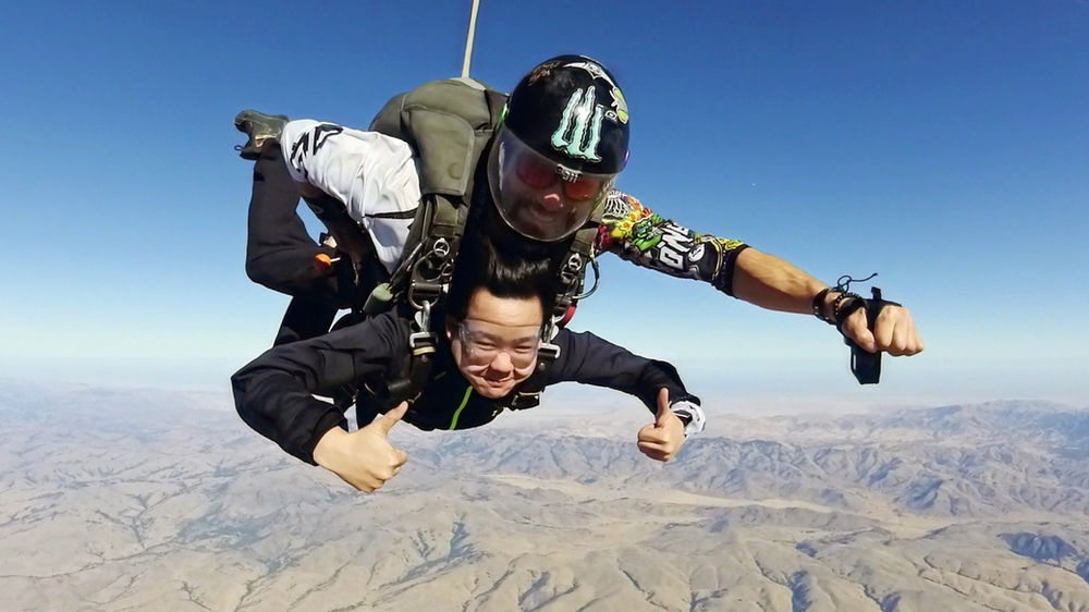 Is Tandem Skydiving Safe? - Silicon Valley Skydiving