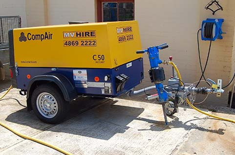 Air Compressor 176 cfm / 83 L/s - Diesel | mvhire